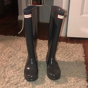 Hunter Shoes | Iso Burgundy Red Or Green Boots | Poshmark